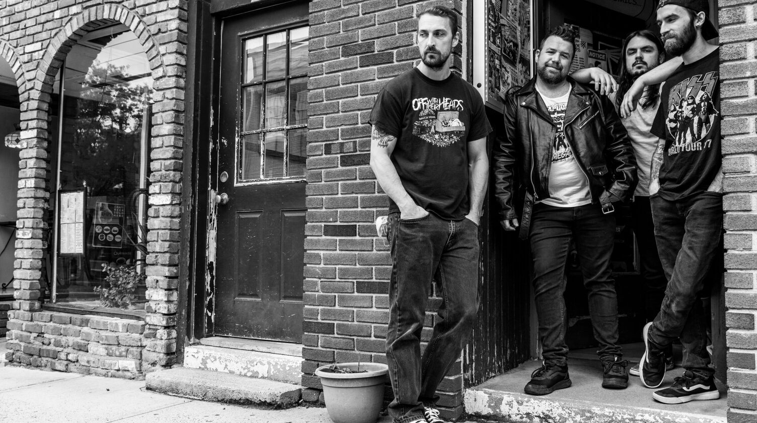 The Jukebox Romantics – “Honolulu Sun” (Video Premiere) • chorus.fm